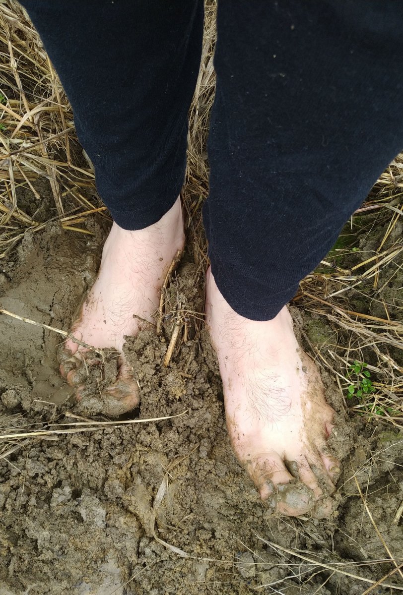 Barefoot farming | Hip Forums